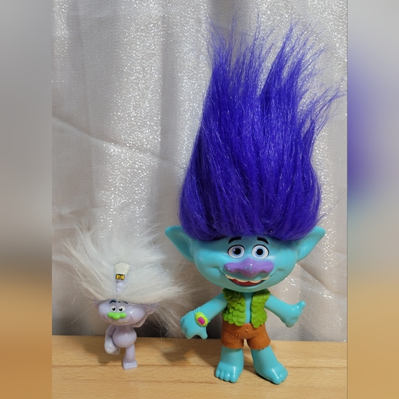Trolls | Toys | Dreamworks Trolls Branch Hug Time Harmony Figure Active ...
